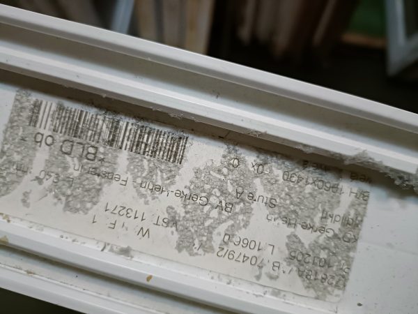 Fenster 2-fach verglast mit Doppelflügel, Stulp, pilzkopfverriegelung ...
